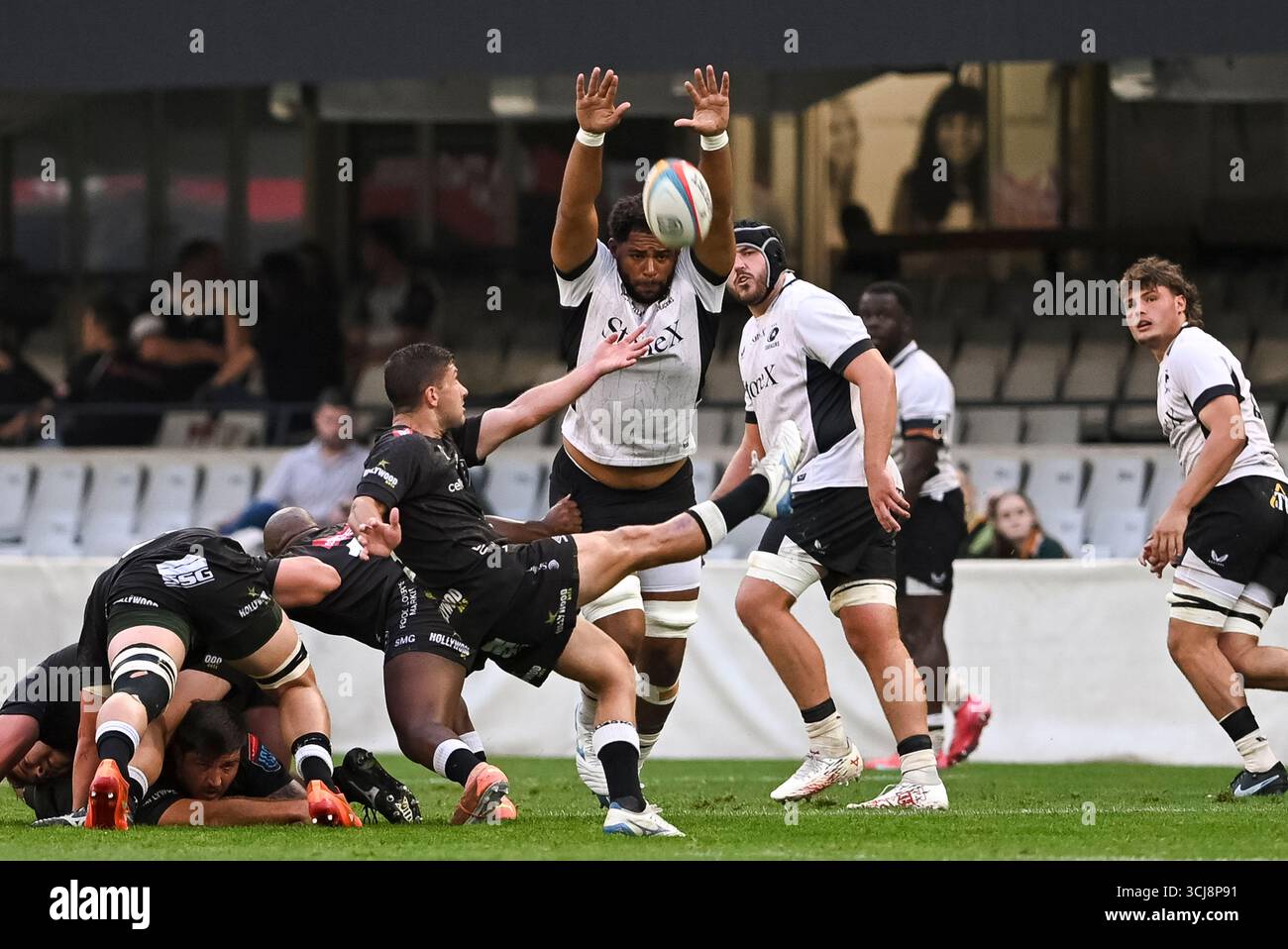 Kennedy Sylvester of Saracens during the match between Hollywoodbets Sharks and Saracens Rugby ...