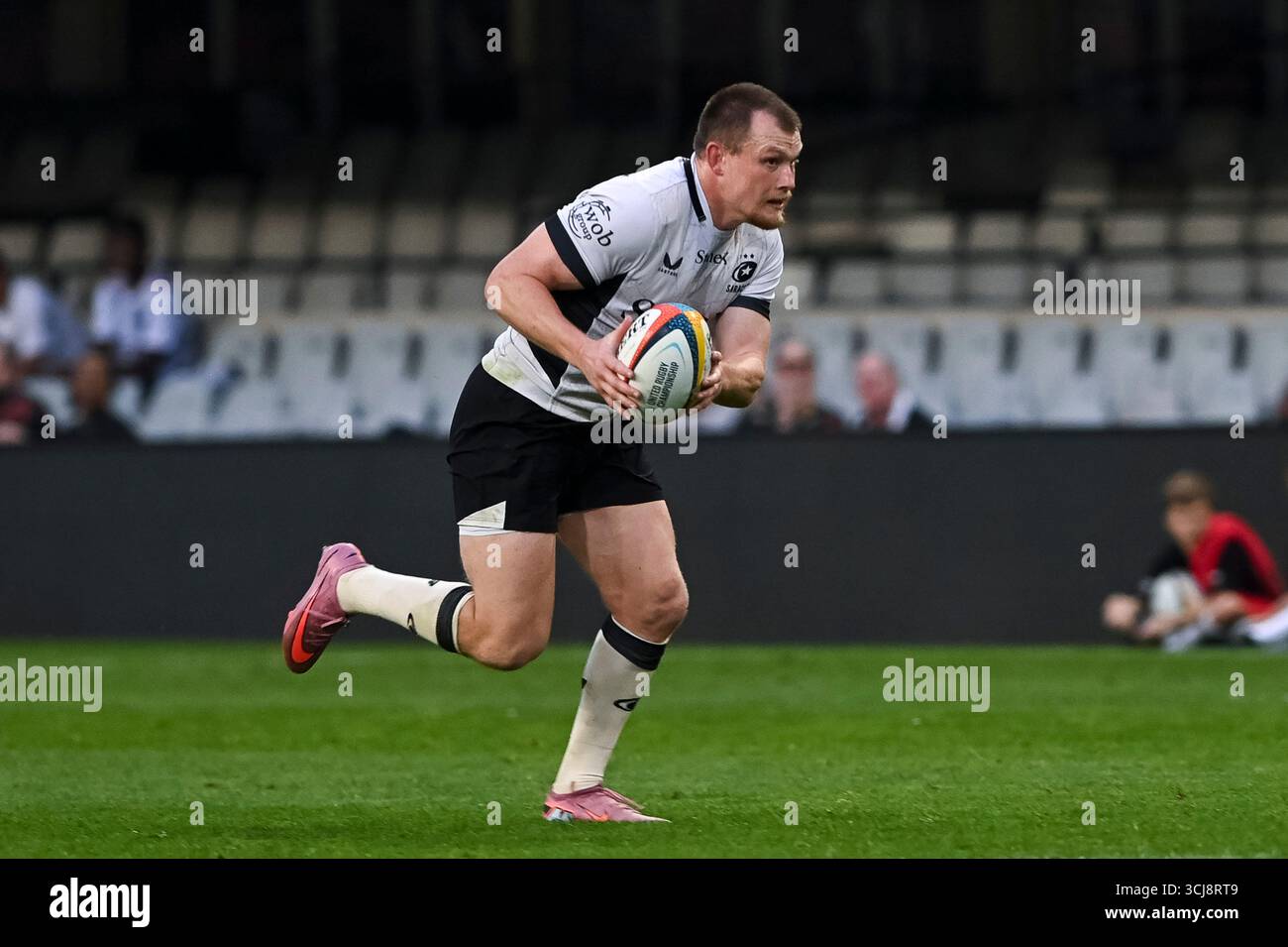 Nick Tompkins, captain of Saracens during the match between ...