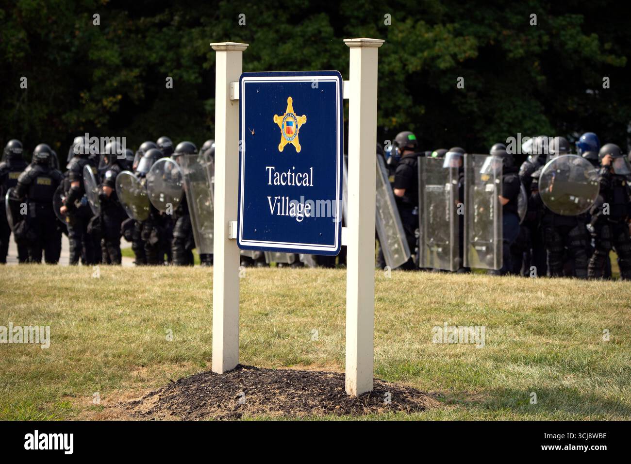 During a training exercise involving local and federal law enforcement ...