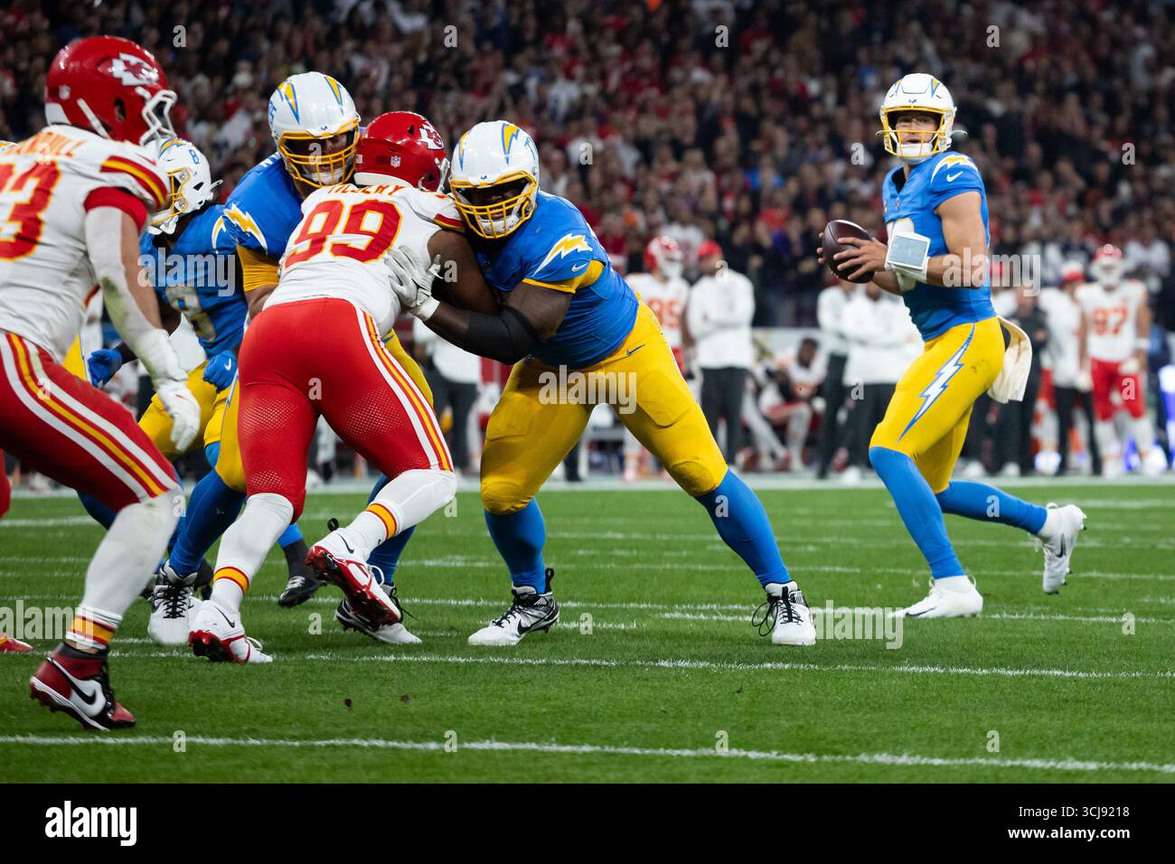 SãO PAULO, SP - 05.09.2025: LOS ANGELES CHARGERS X KANSAS CITY CHIEFS ...