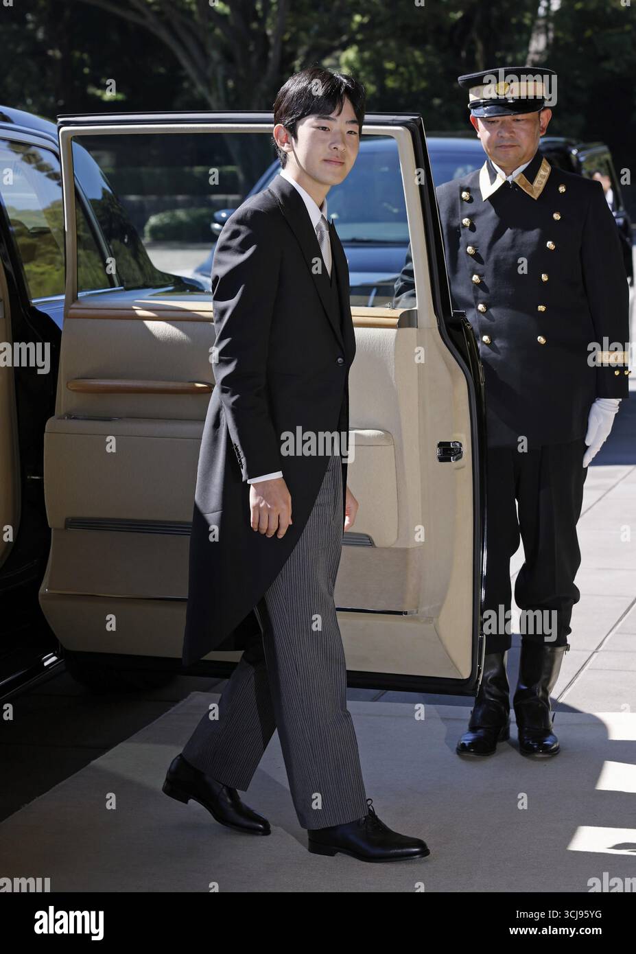 Japanese Prince Hisahito arrives at the Imperial Palace in Tokyo on ...