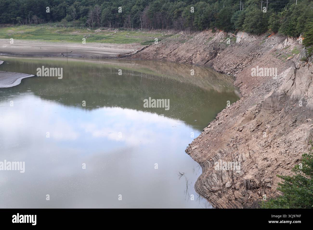 Falling water level at reservoir amid drought This photo, taken Sept. 6 ...