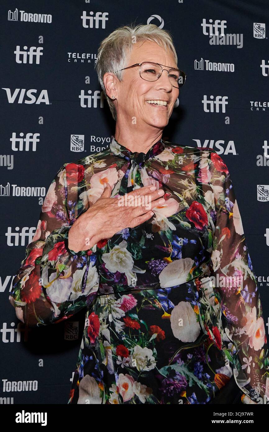 Jamie Lee Curtis is photographed on the red carpet for the film "The ...