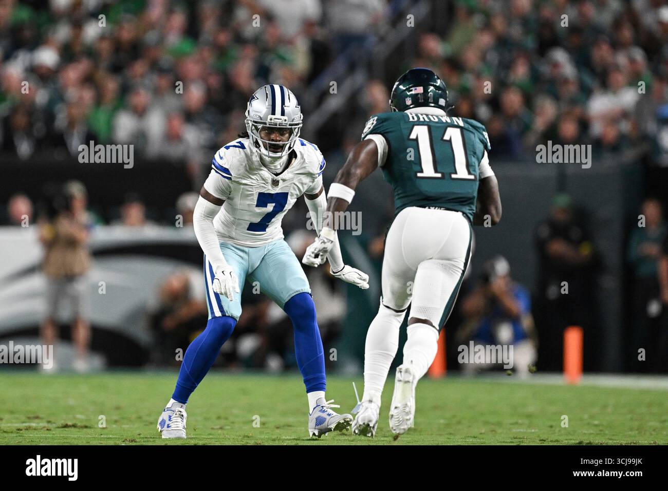 Dallas Cowboys cornerback Trevon Diggs (7) in action against ...