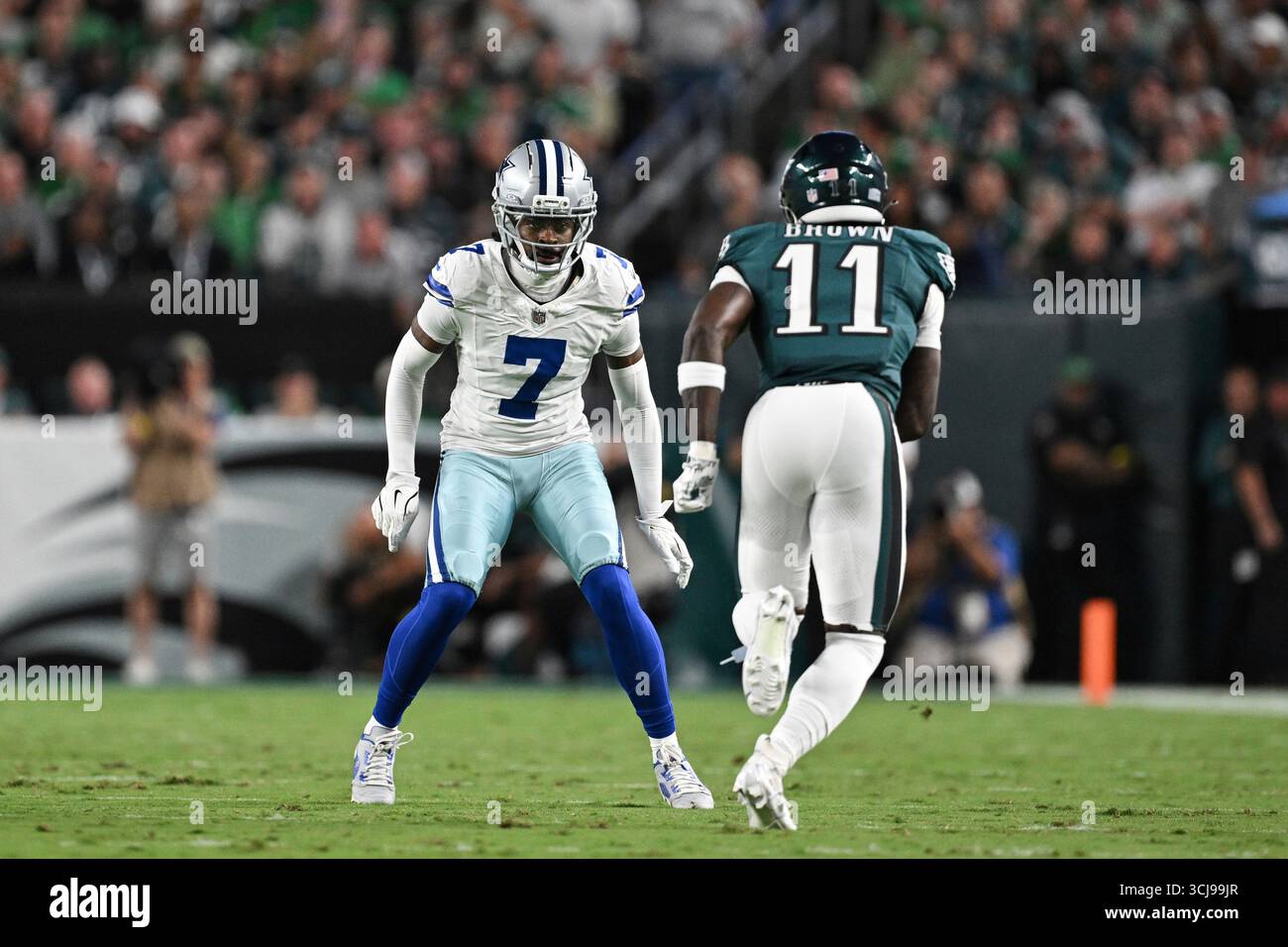Dallas Cowboys cornerback Trevon Diggs (7) in action against ...