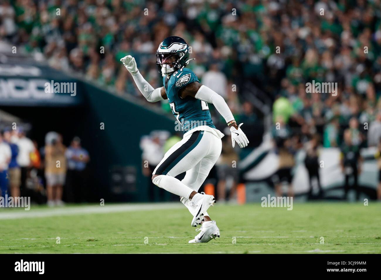 Philadelphia Eagles cornerback Quinyon Mitchell in action during the ...
