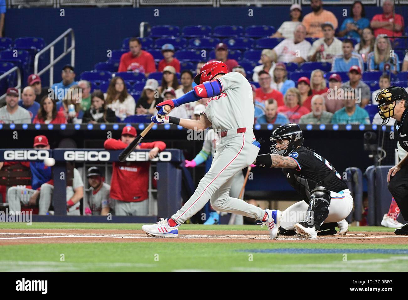 Philadelphia Phillies shortstop Trea Turner (7) hits a single in the ...