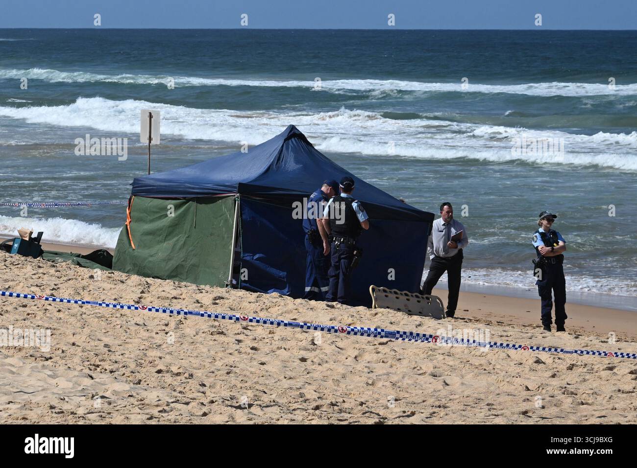 Police at the scene of a fatal shark attack at Long Reef Beach, Dee Why ...