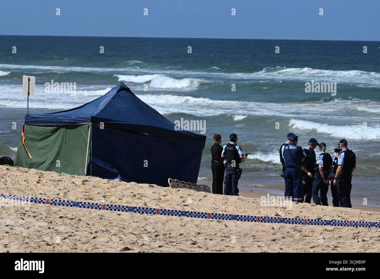 Police at the scene of a fatal shark attack at Long Reef Beach, Dee Why ...
