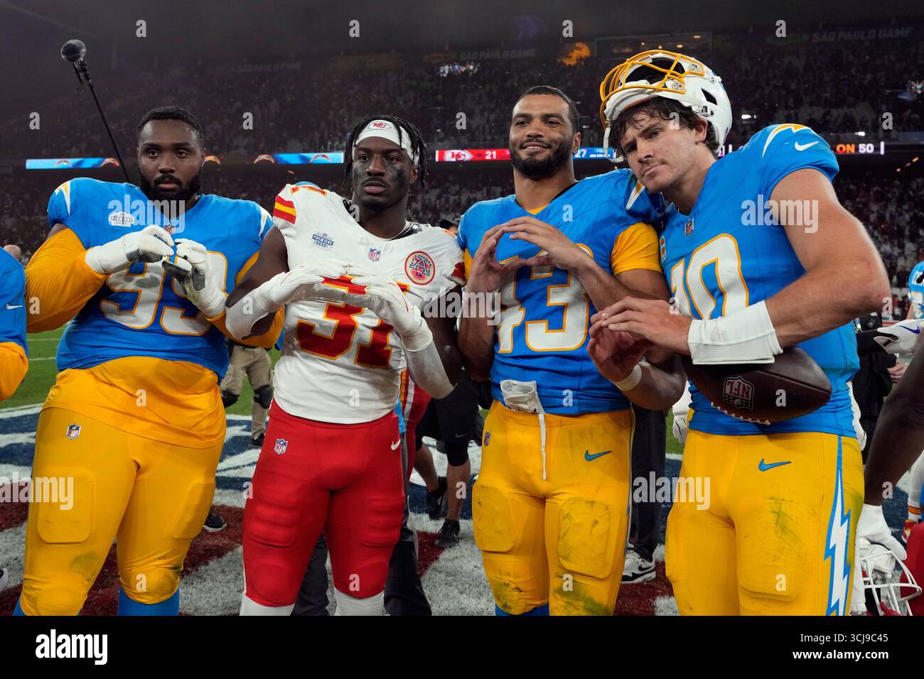 Los Angeles Chargers defensive tackle Jamaree Caldwell (99), Kansas ...
