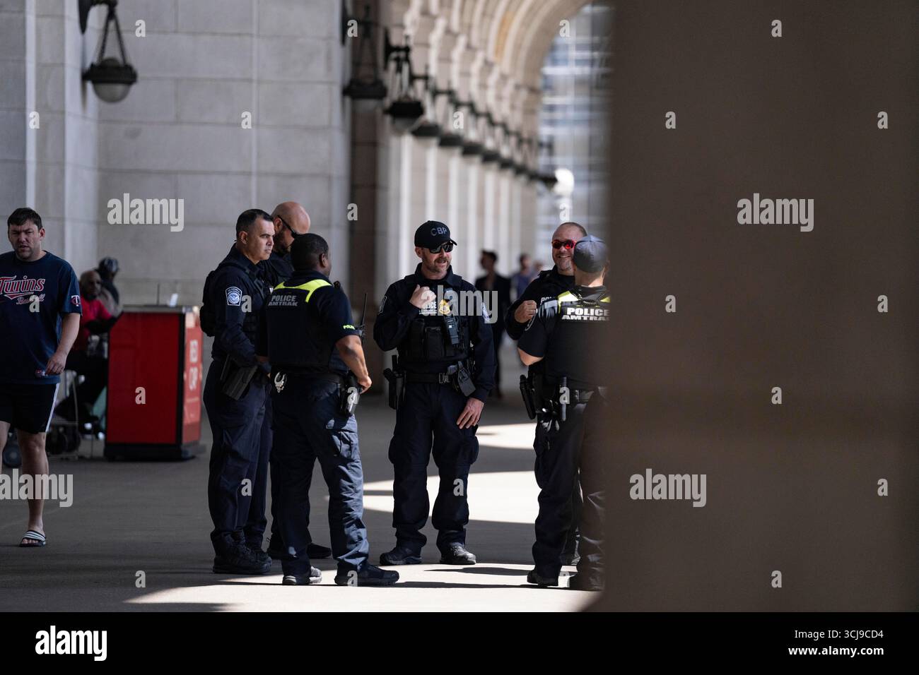 Members of the United States Customs and Border Protection Police and ...