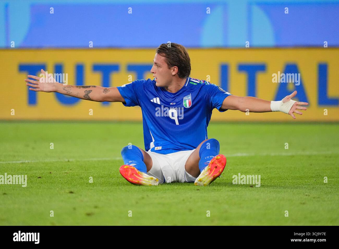 Mateo Retegui (Italy) disappointed during the FIFA World Cup 2026 ...