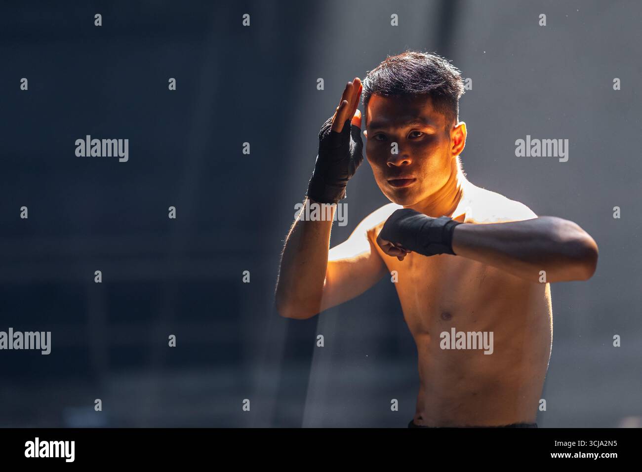 Asian man sport hi-res stock photography and images - Alamy