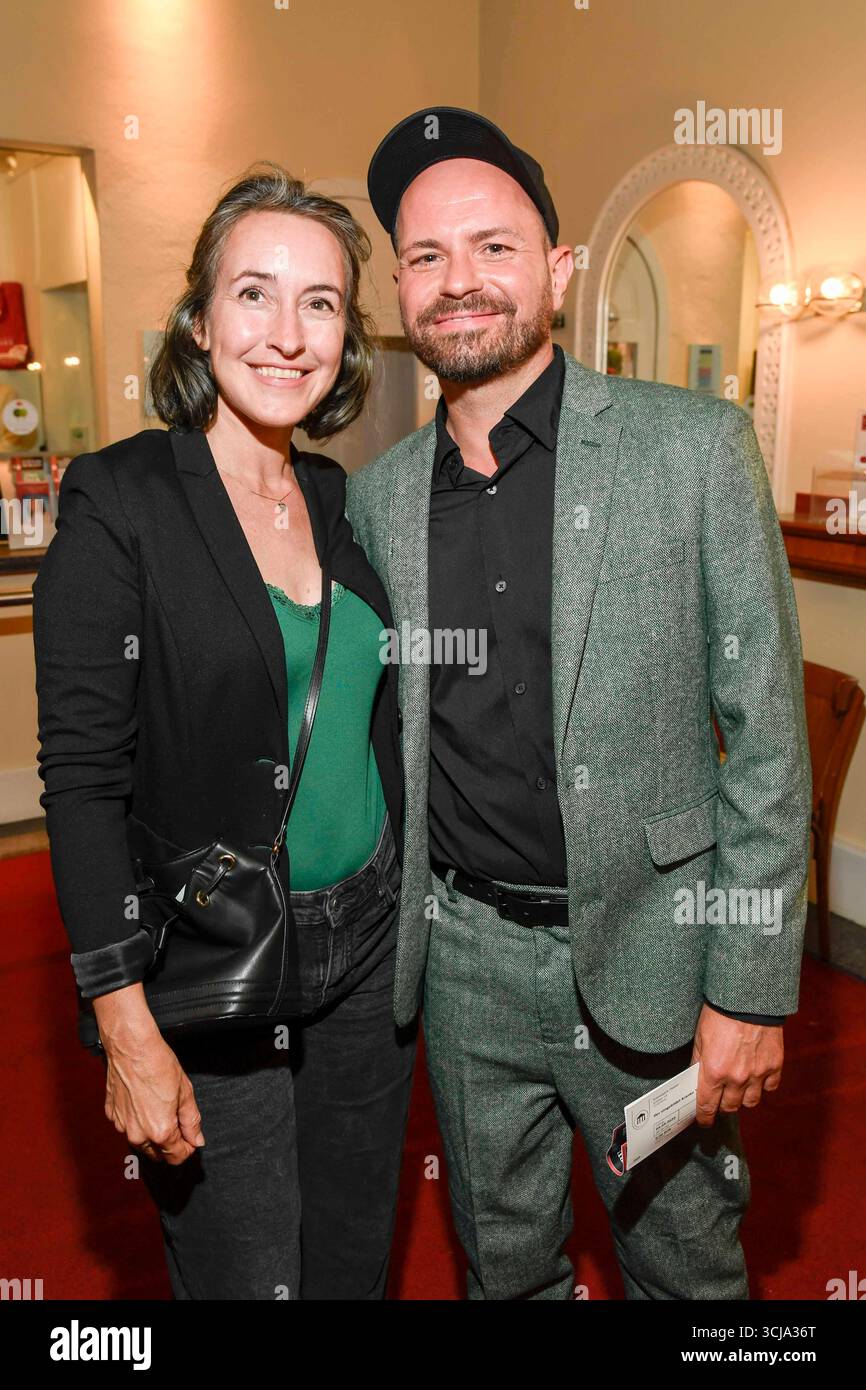 abb Maike von Bremen und Christian Kuehn zu Gast bei der Theater ...