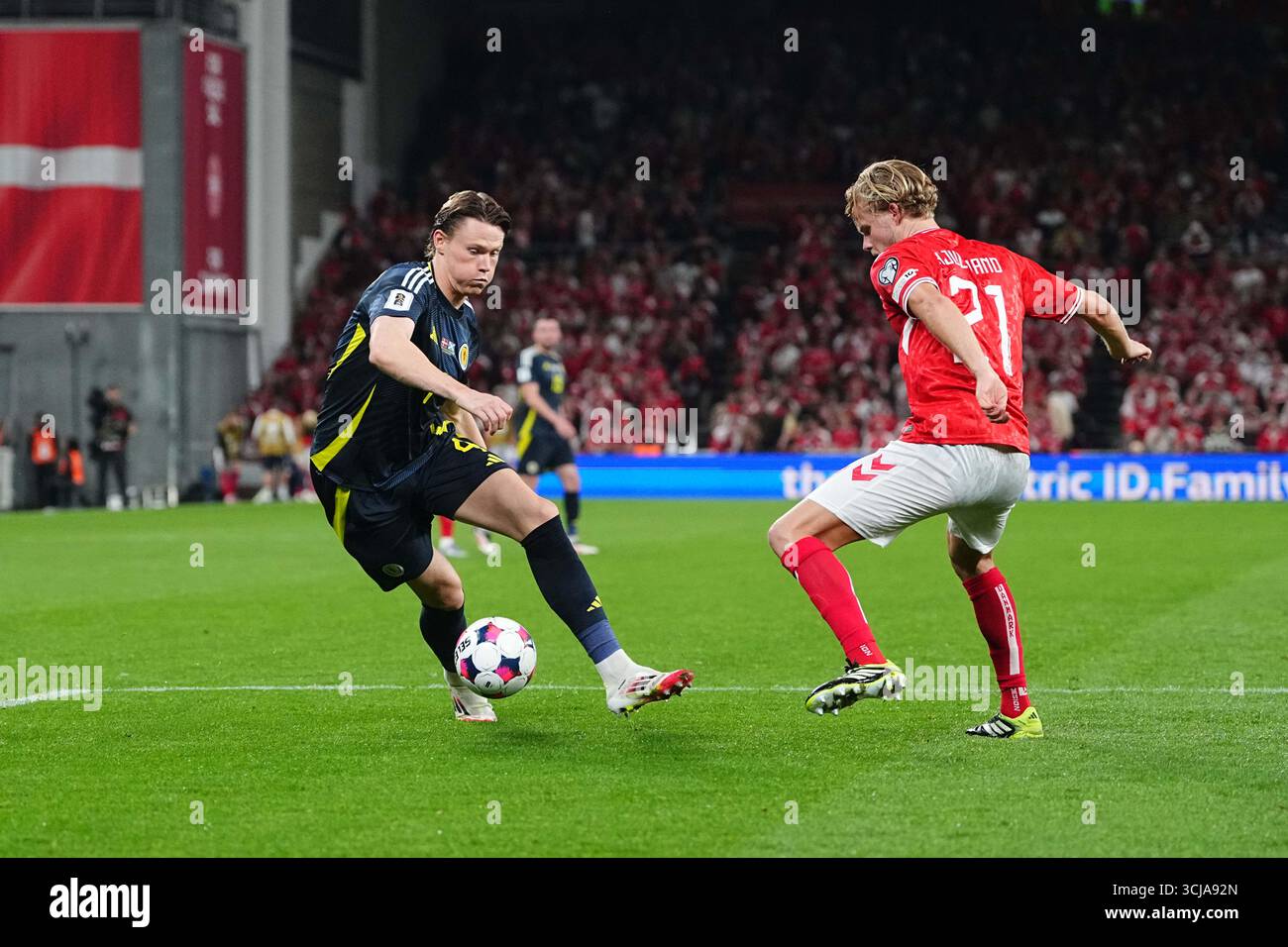 September 05 2025: Scott McTominay of Scotland and Morten Hjulmand of ...