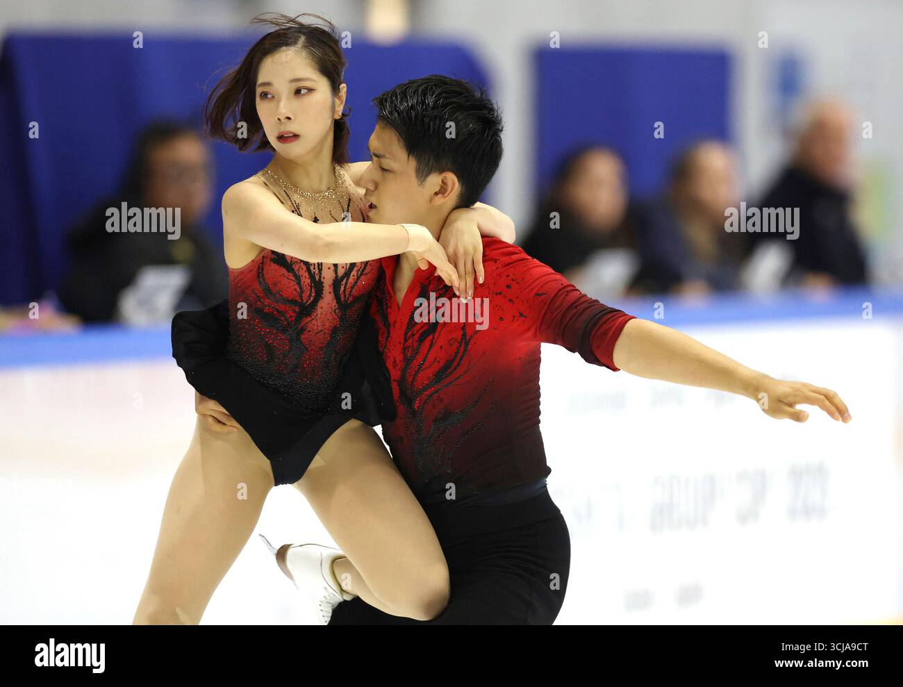 Riku MIURA and Ryuichi KIHARA of Japan perform during the Pairs Short ...