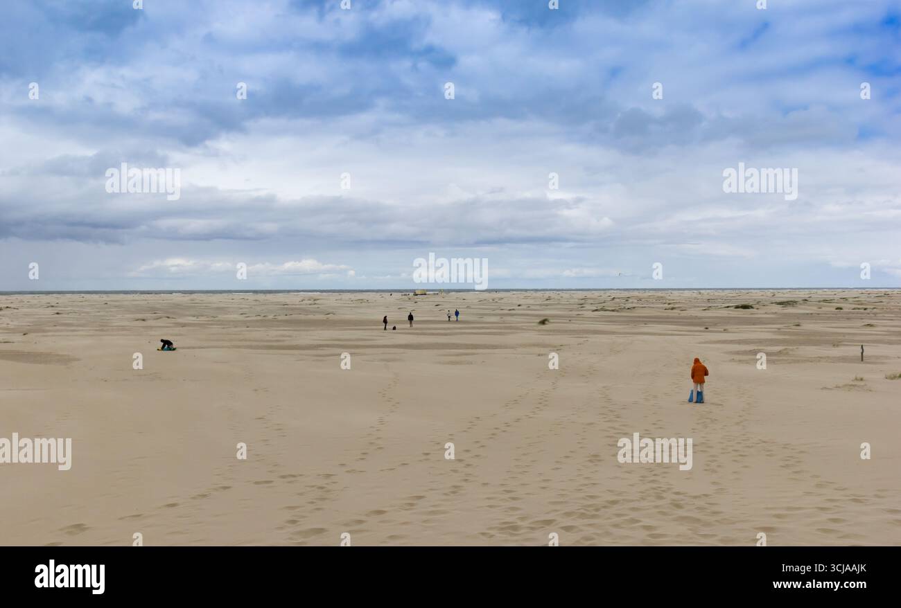 People on north sea hi-res stock photography and images - Alamy