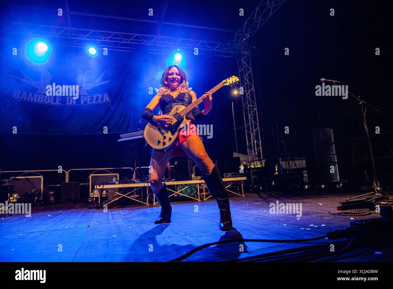 A double concert at the Modena Provincial Unity Festival: "Le Bambola ...