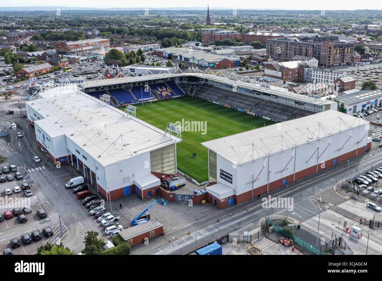 A general aerial view of the Halliwell Jones Stadium during the Betfred ...