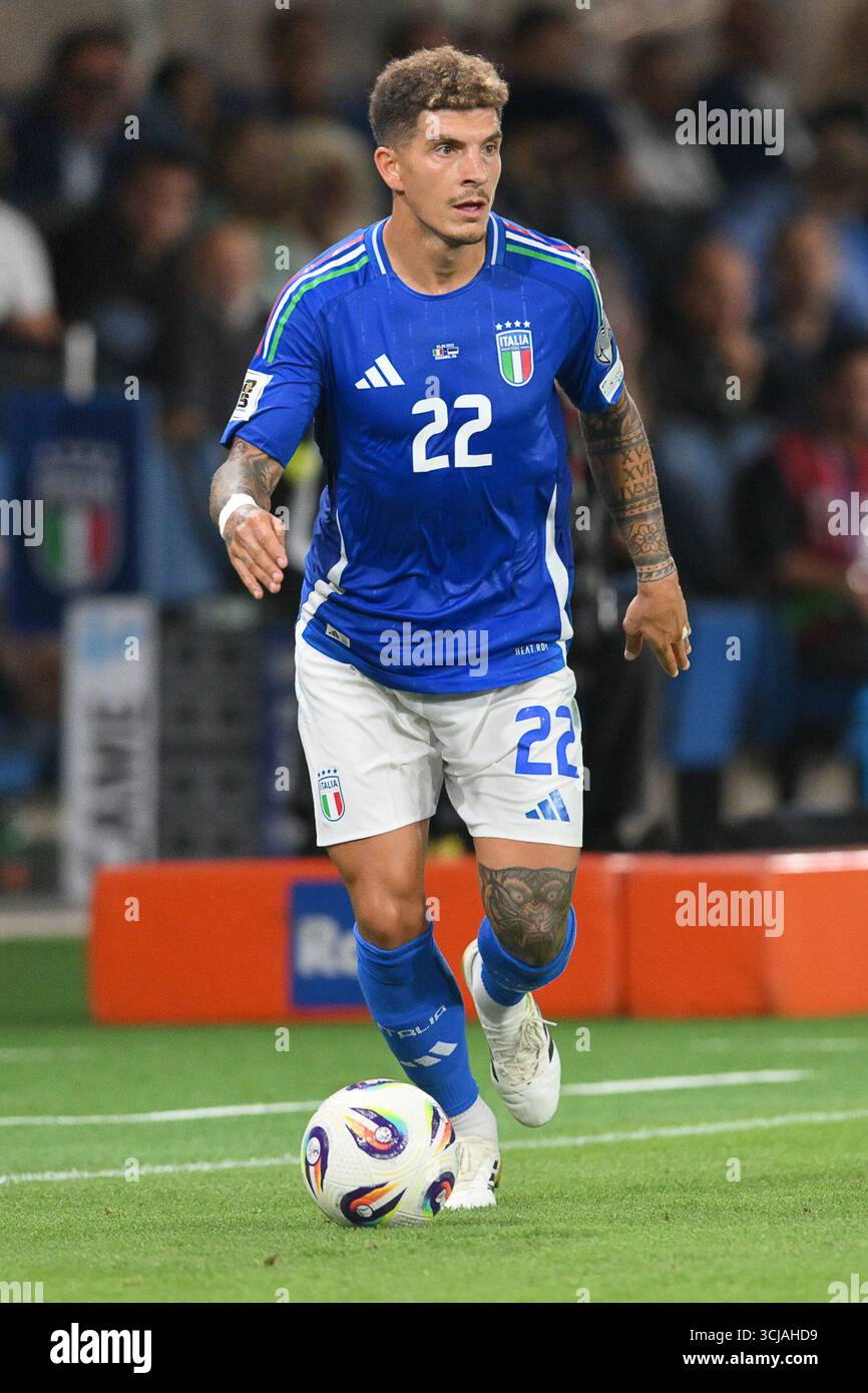 New Balance Stadium, Bergamo, Italy - Giovanni Di Lorenzo of Italy runs ...