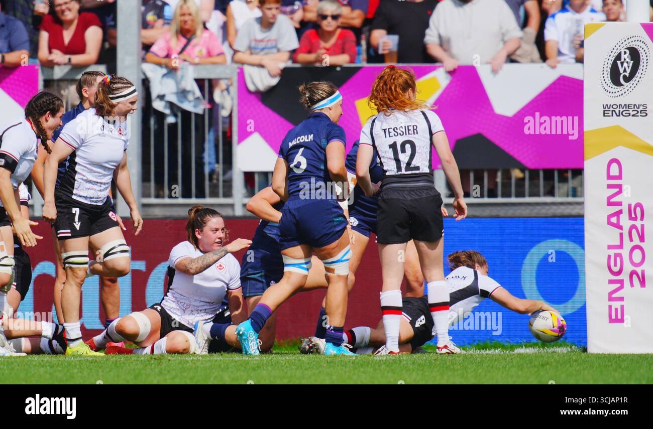 Canada score a penalty try during the Women's Rugby World Cup 2025 pool ...