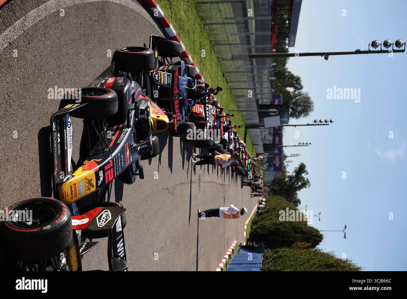 12 TSOLOV Nikola (bul), Campos Racing, Dallara F3 2025, grid during the ...