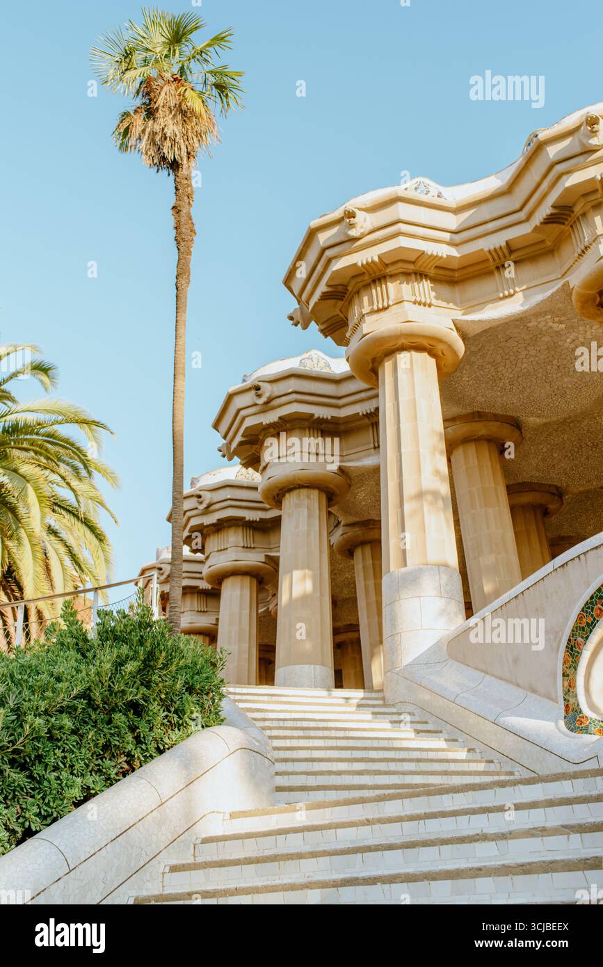 Vertical view of staircase and terrace pillars in Parc Güell, Barcelona ...
