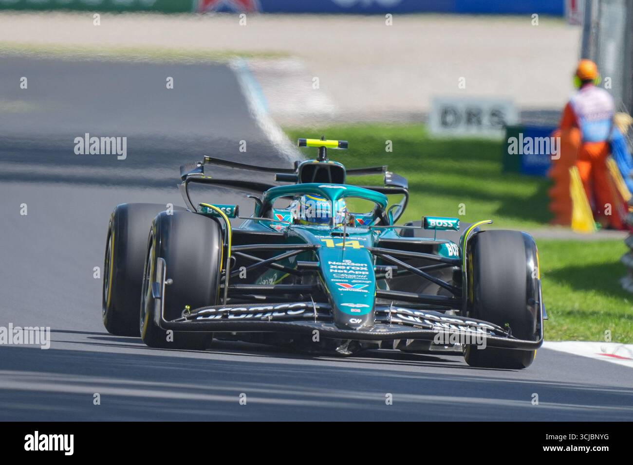 Fernando Alonso of Spain driving the (14) Aston Martin Aramco F1 Team ...