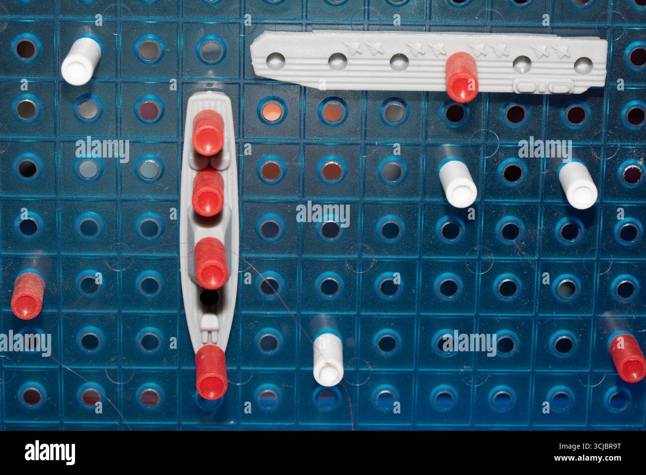 Battle ships board game hi-res stock photography and images - Alamy