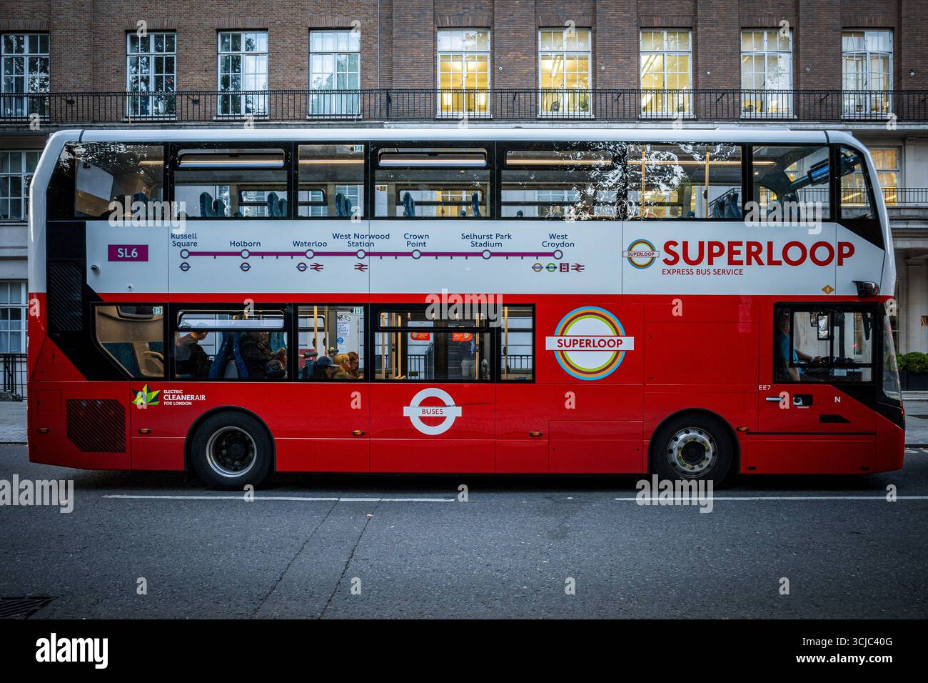 Superloop bus routes hi-res stock photography and images - Alamy