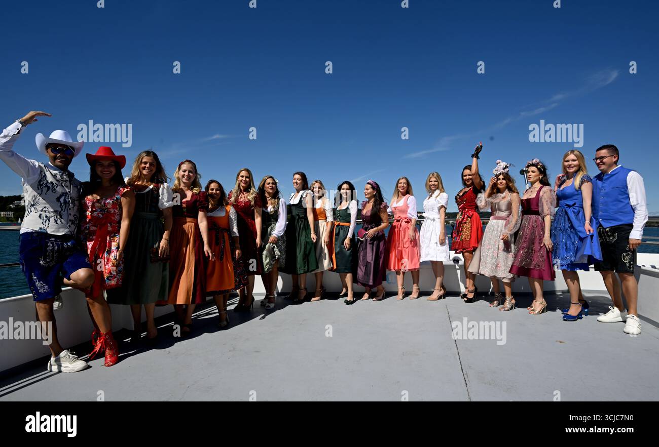 PRODUCTION - 06 September 2025, Bavaria, Starnberg: Models Alessandro ...