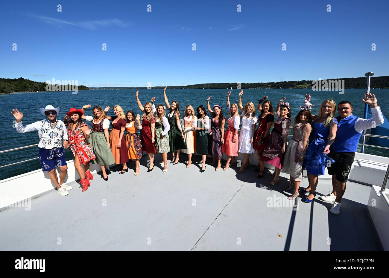 PRODUCTION - 06 September 2025, Bavaria, Starnberg: Models Alessandro ...