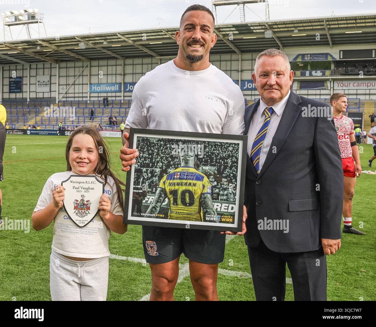 Warrington Wolves Chairman Stuart Middleton presents Paul Vaughan of ...