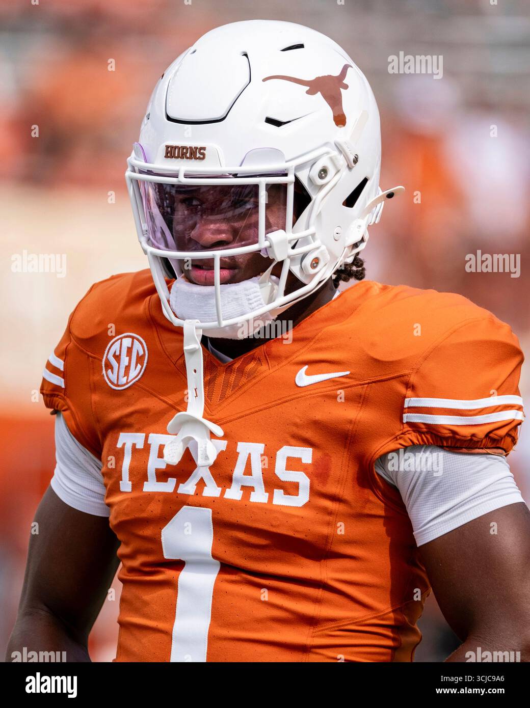 Sept 6, 2025. Ryan Wingo (1) of the Texas Longhorns in action vs the San Jose State Spartans at ...