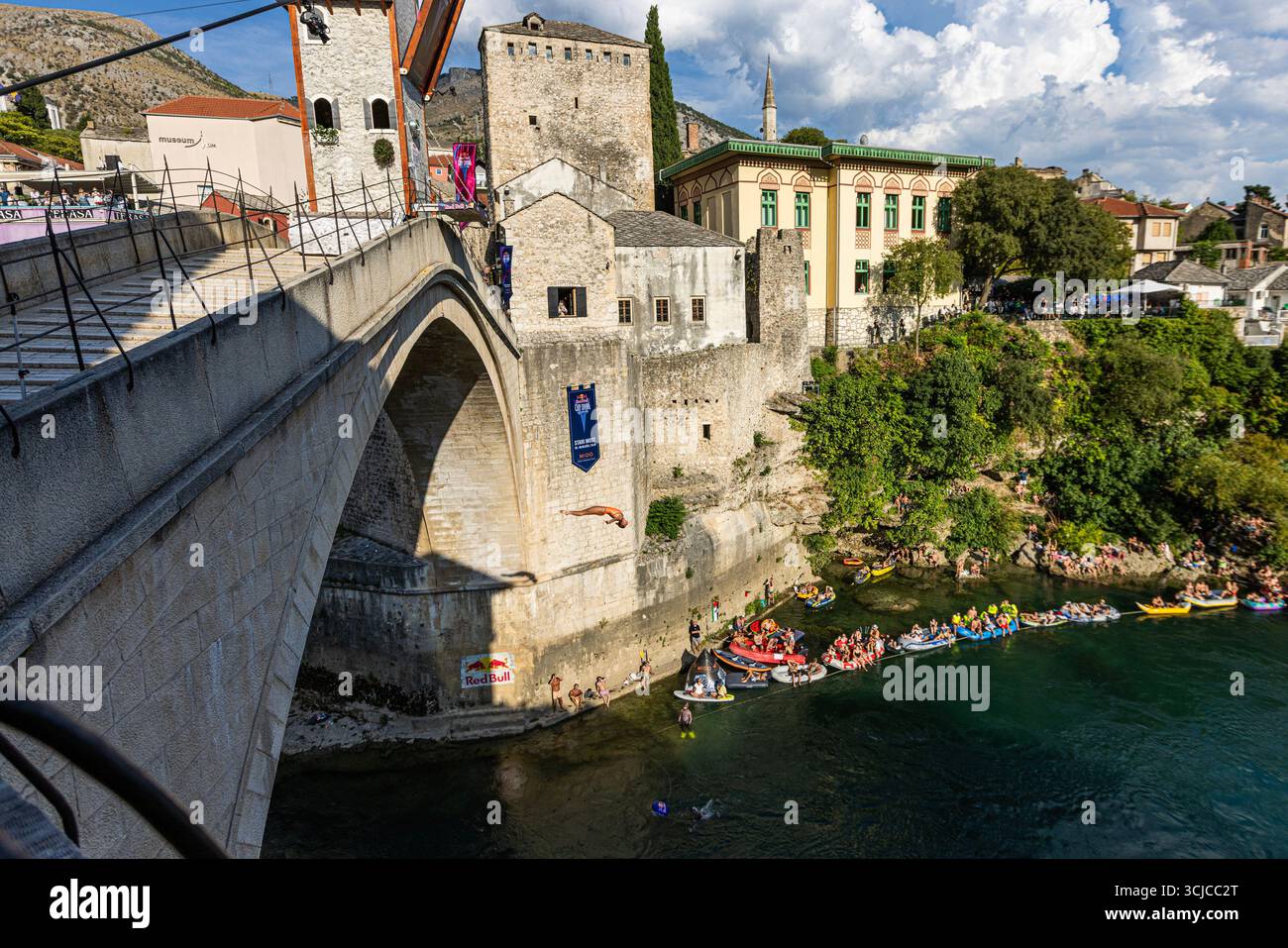 Woman jumps from The Old Bridge during the day 3 of the 2025 Red Bull ...