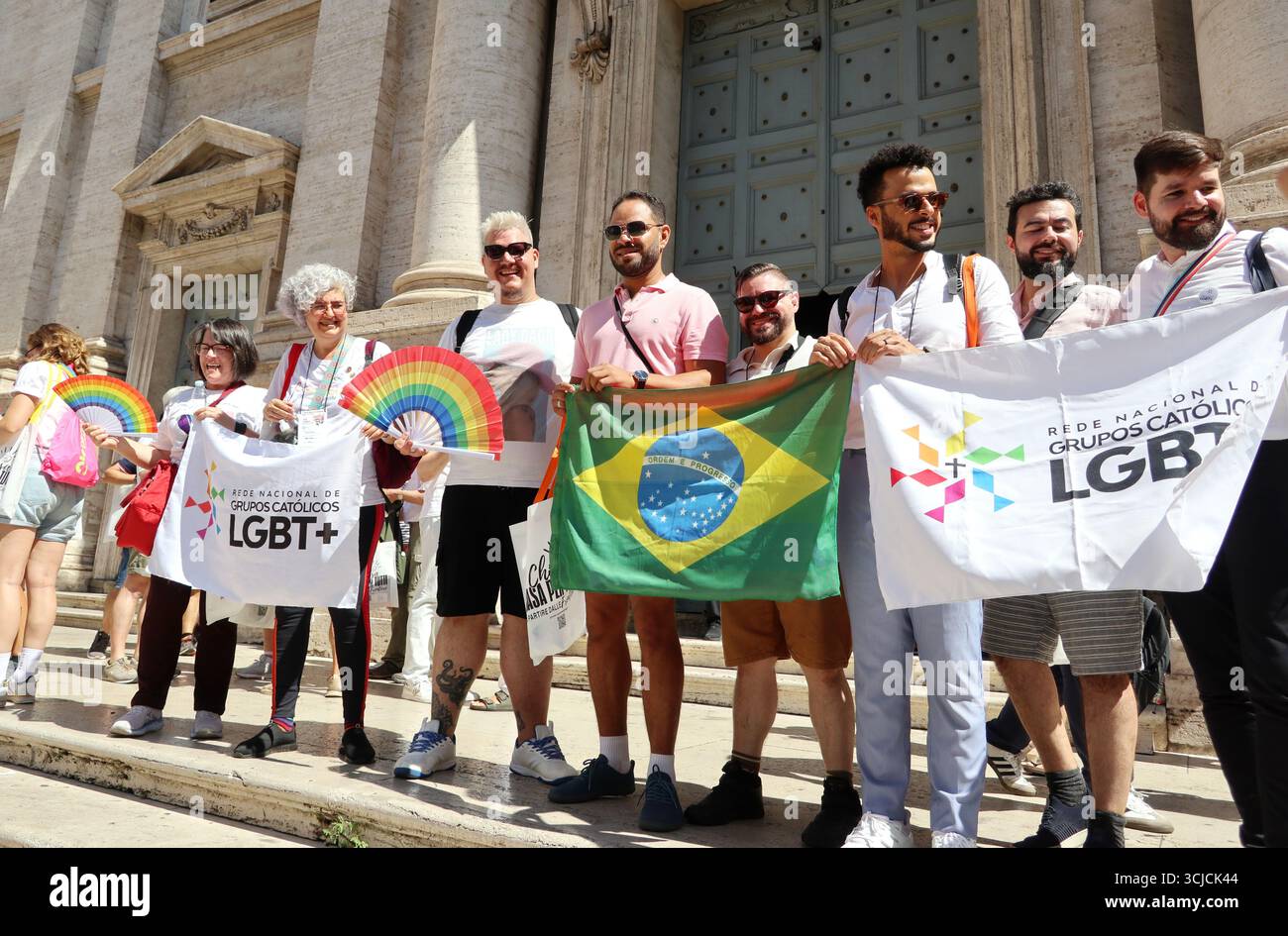 Hundreds of LGBTQ Catholics gather outside chiesa del Gesù church after ...