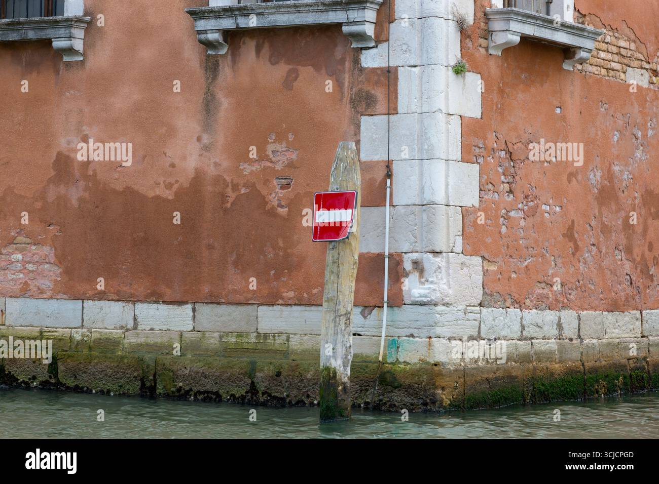 Prohibition sign "No entry" on one of the canals in Venice Stock Photo ...