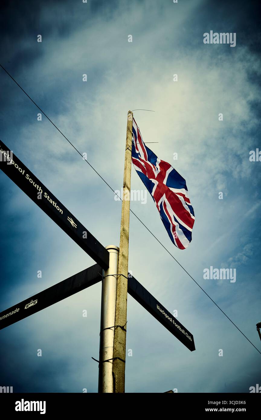 Union flags and England flags suddenly appear on Lytham Road,South ...
