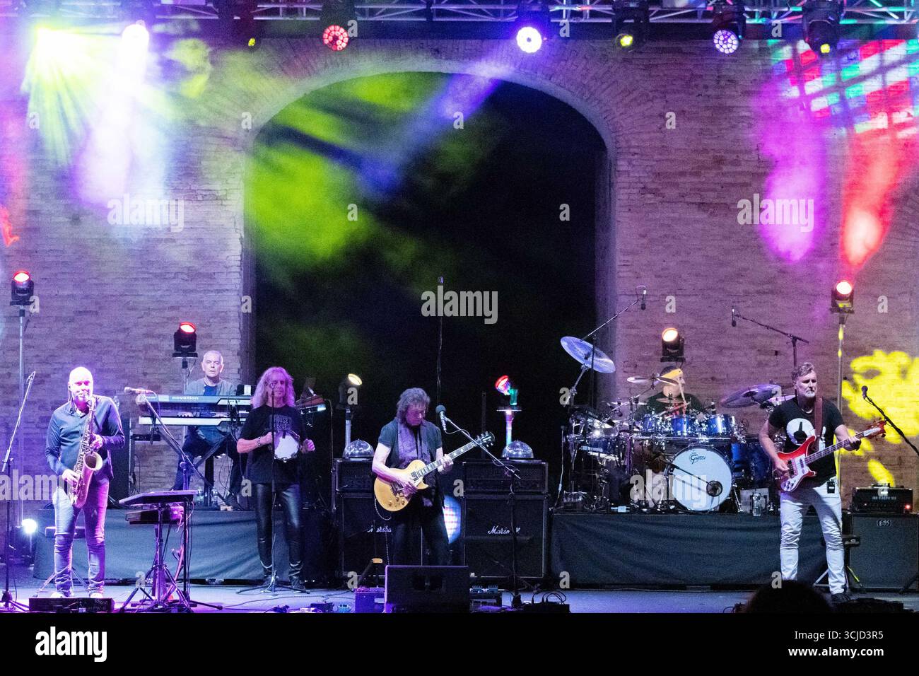 Macerata, Italy. 05th Sep, 2025. Steve Hackett Band during the Music ...