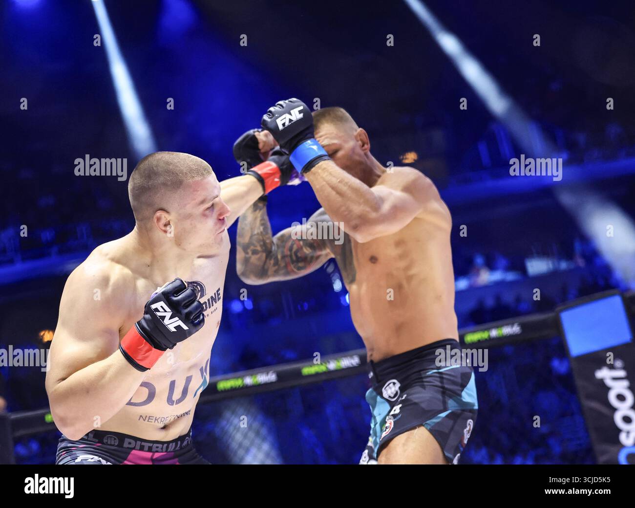 Luka Abramovic of Croatia fights Patryk Grabowski of Poland in light ...