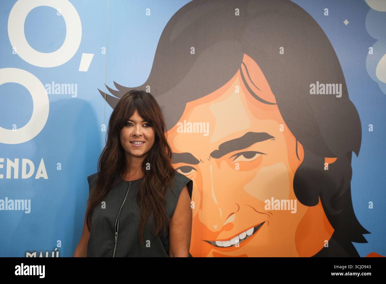 Singer Vanesa Martín poses at the photocall prior to the inauguration ...