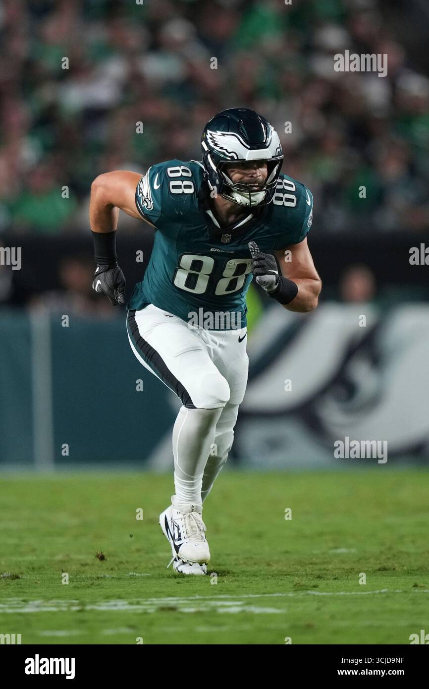 Philadelphia Eagles' Dallas Goedert plays during an NFL football game, Thursday, Sept. 4, 2025 ...