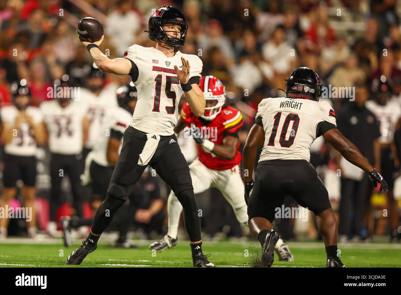 College Park, MD: Northern Illinois Huskies quarterback Josh Holst (15 ...