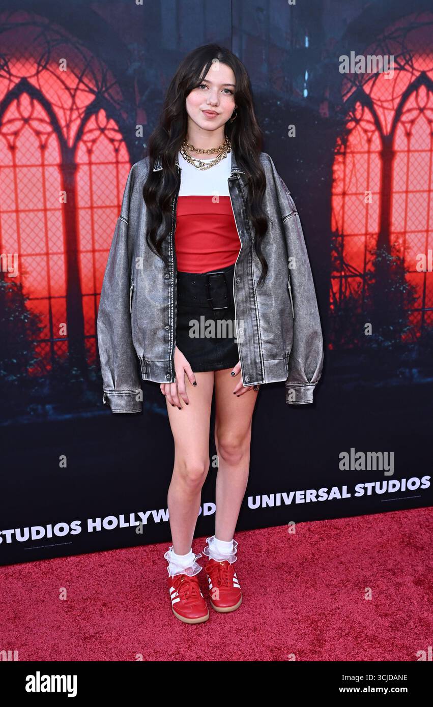 Violet McGraw arriving to Universal Studios Hollywood Horror Nights ...