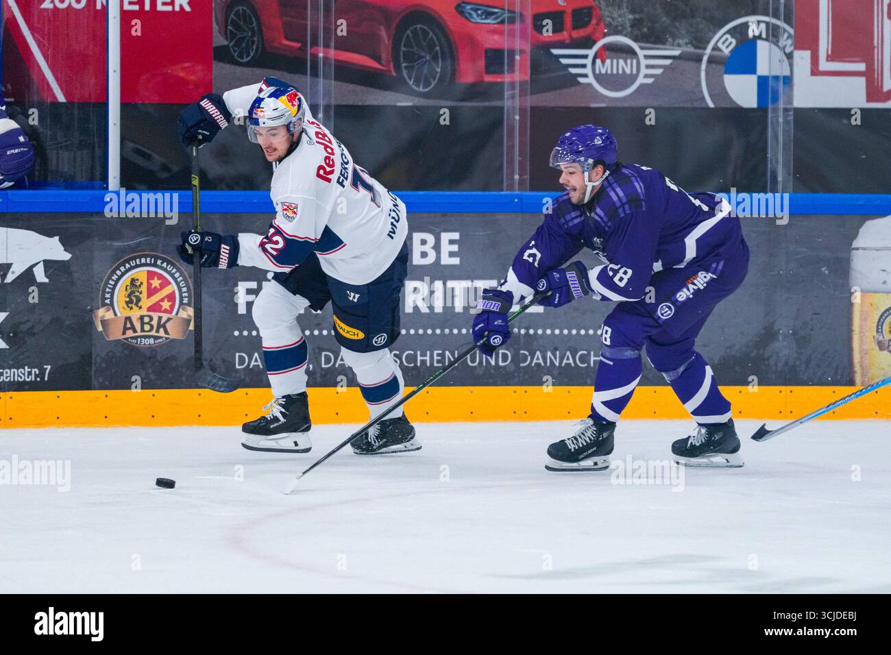 Im Bild Brady Ferguson (Red Bull M?nchen, 12) und Felix Pare (Galsgow ...