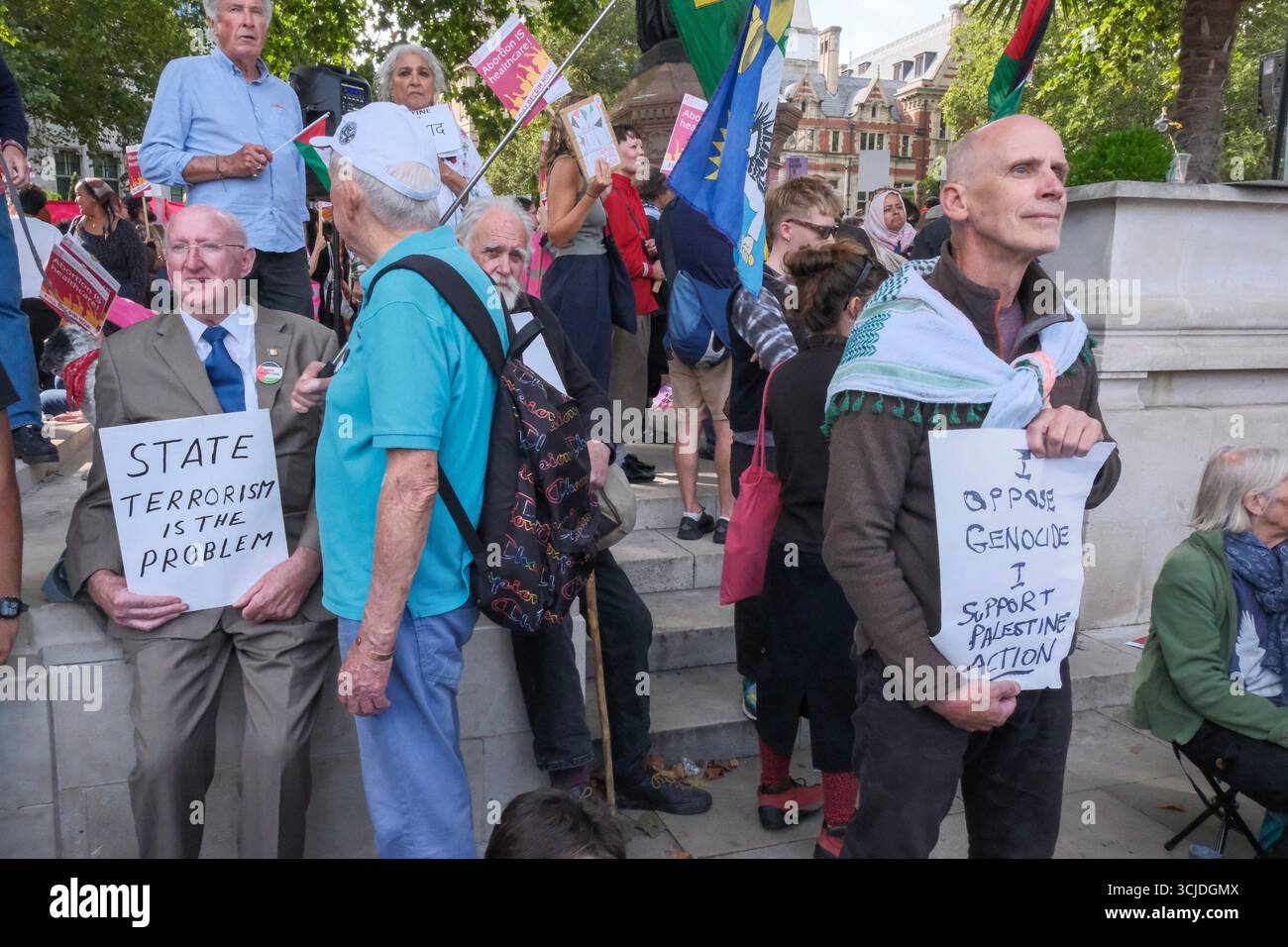 London, UK 6 September 2025. A mass protest against the ban on ...