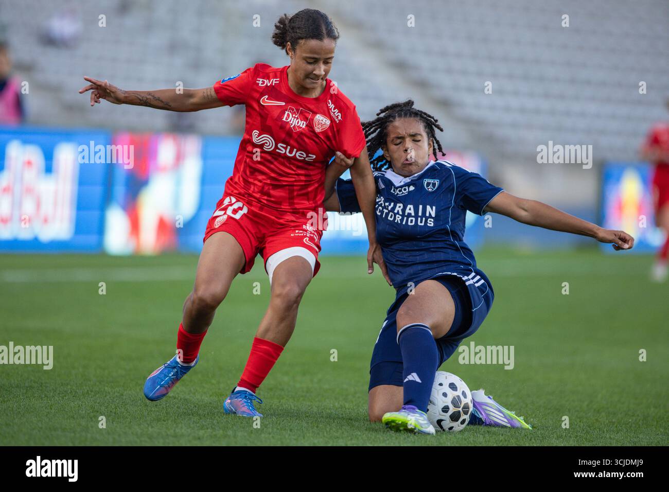 Paris, France, September 6th 2025: Ainee Fontaine (20 Dijon FCO ...