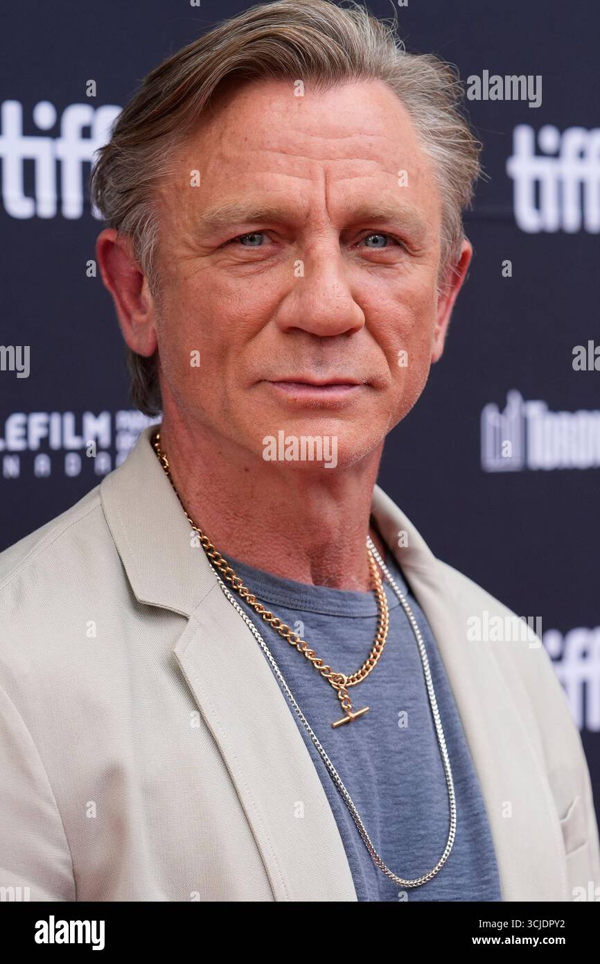 Daniel Craig attends the premiere of "Wake Up Dead Man: A Knives Out Mystery" at the Princess of ...