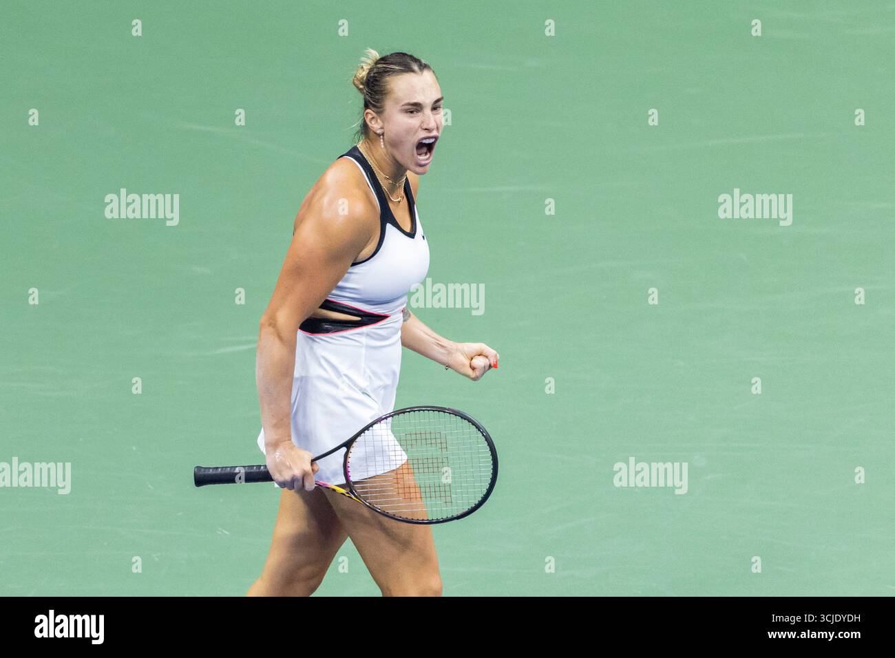 Aryna Sabalenka of Belarus reacts in the second set against Amanda ...