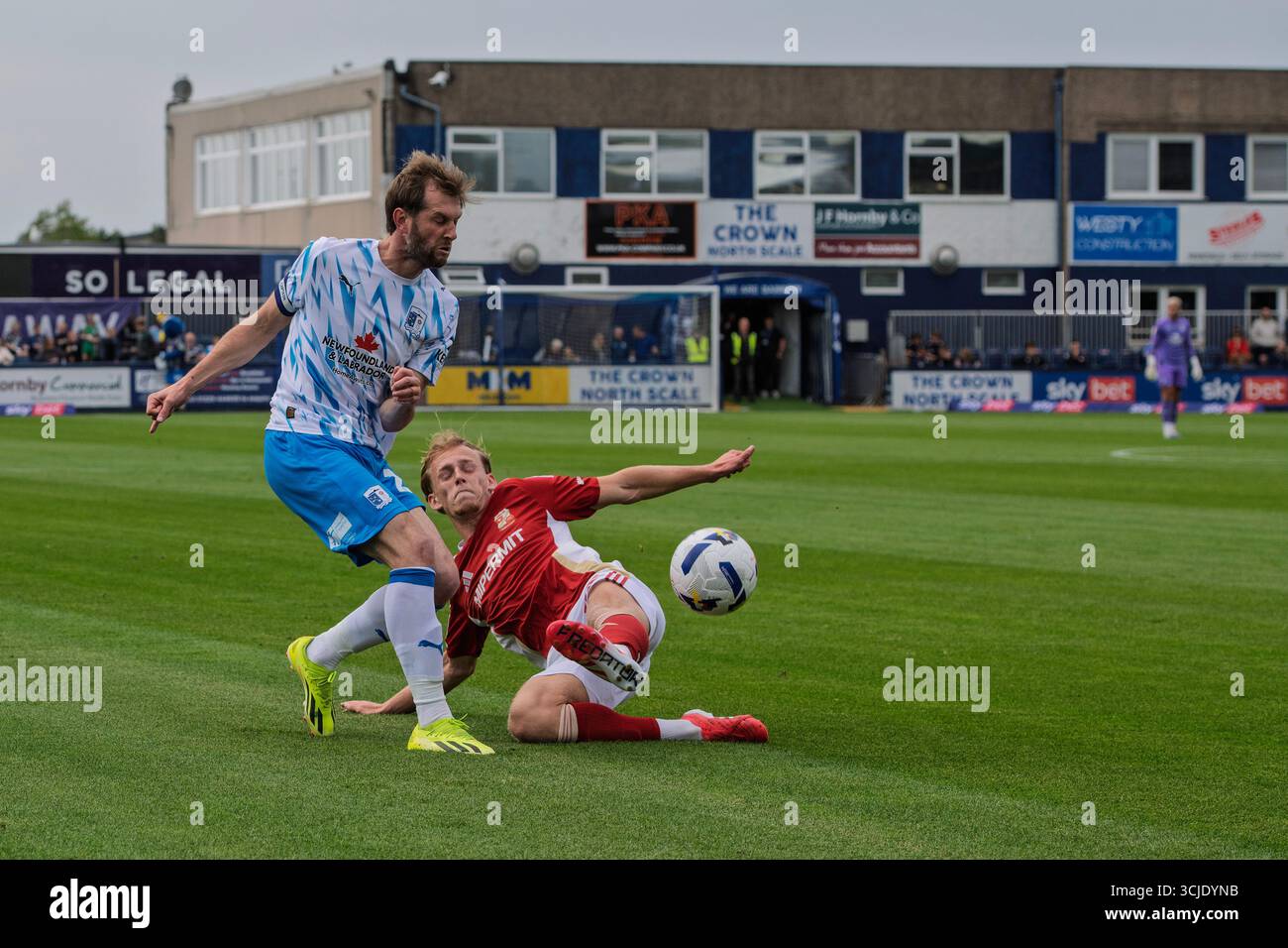 Barrow's Tom Barkhuizen in action during the Sky Bet League 2 match ...